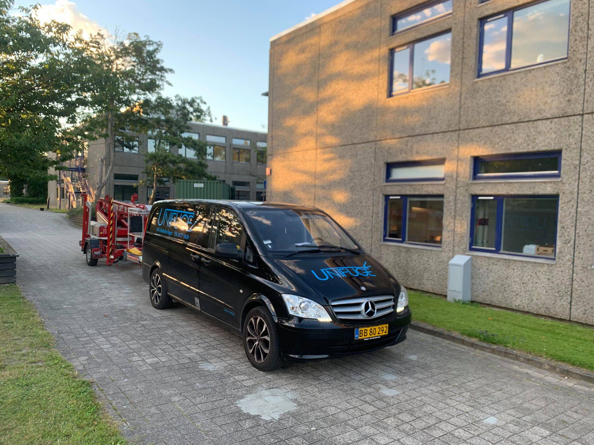 Alt i udendørs og indendørs fuger